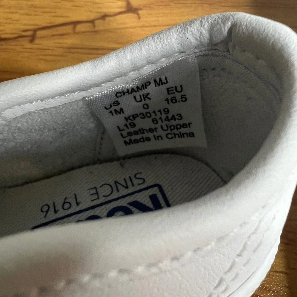 Keds | Shoes | Keds White Mary Jane Leather Baby Size M Memory Foam ...